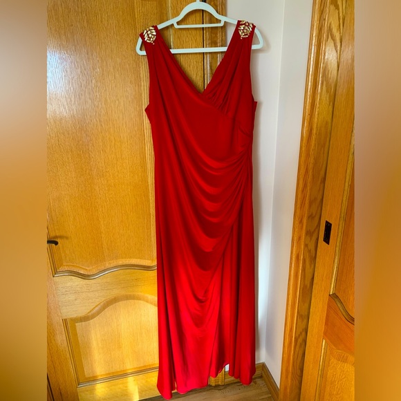 Cindy USA | Dresses | Cindy Usa Long Evening Red Dress With Jewel ...